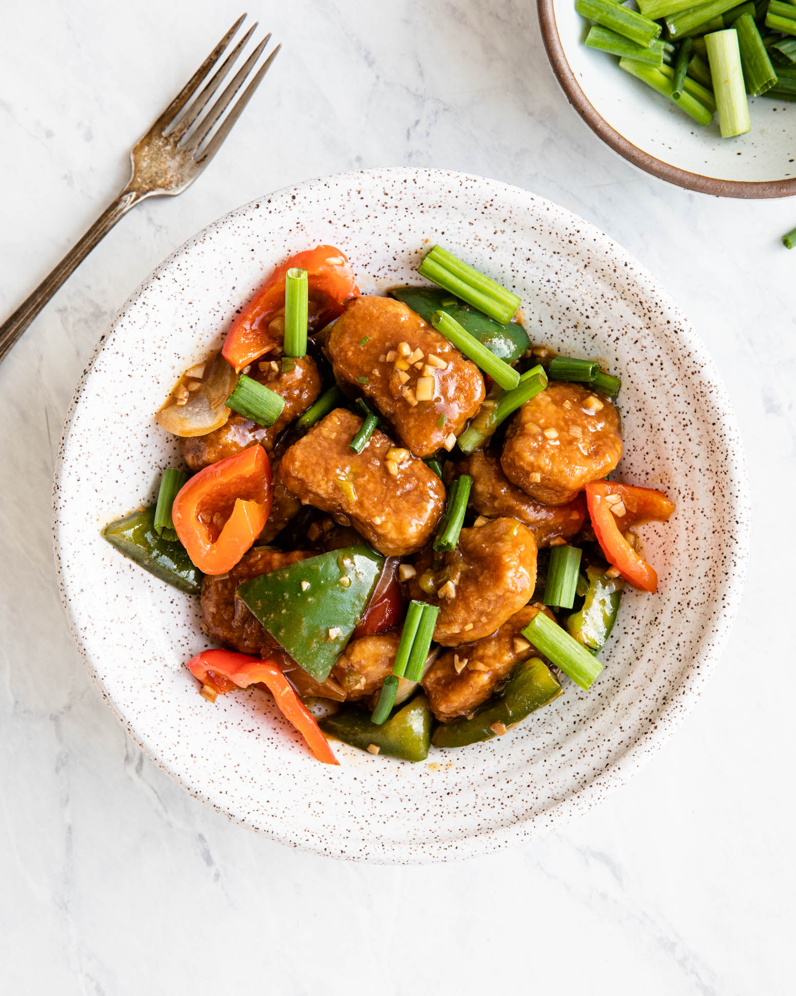 Soy Garlic Nugget bites with Red and Green Bell Peppers - rachel gurjar
